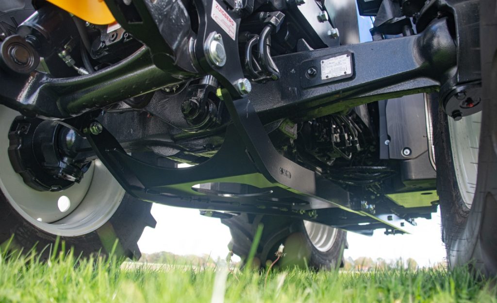 New front linkage system for New Holland T5 Auto Command Series - Lynx ...