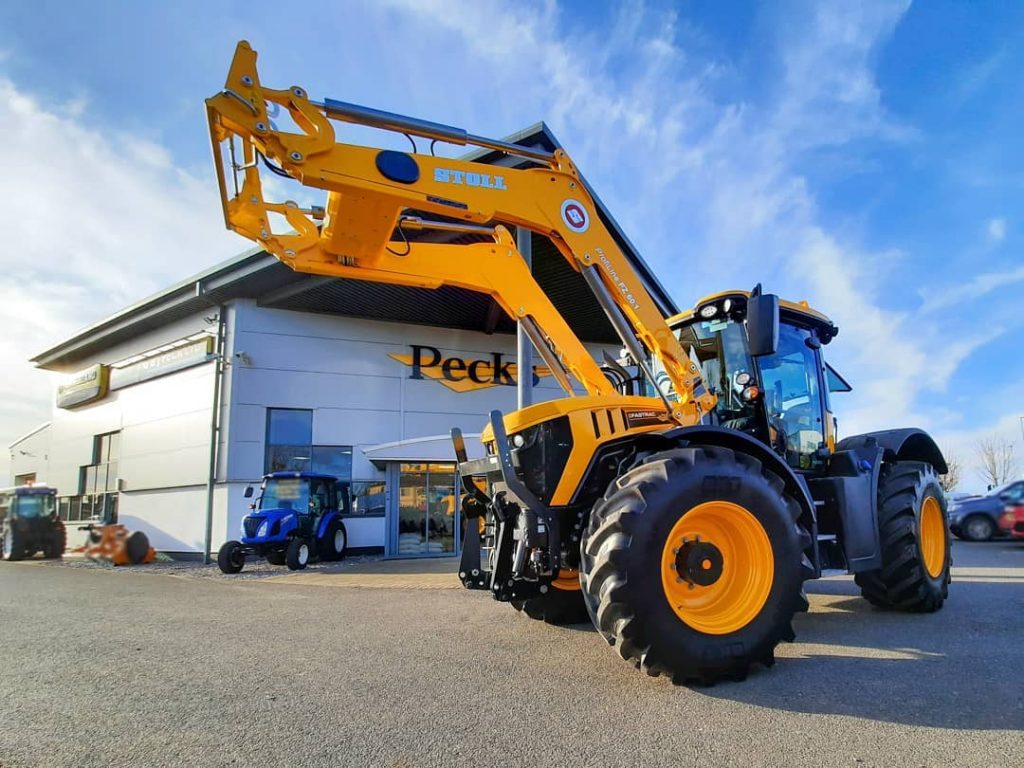 Stunning Fastrac Stoll combo - Lynx EngineeringLynx Engineering