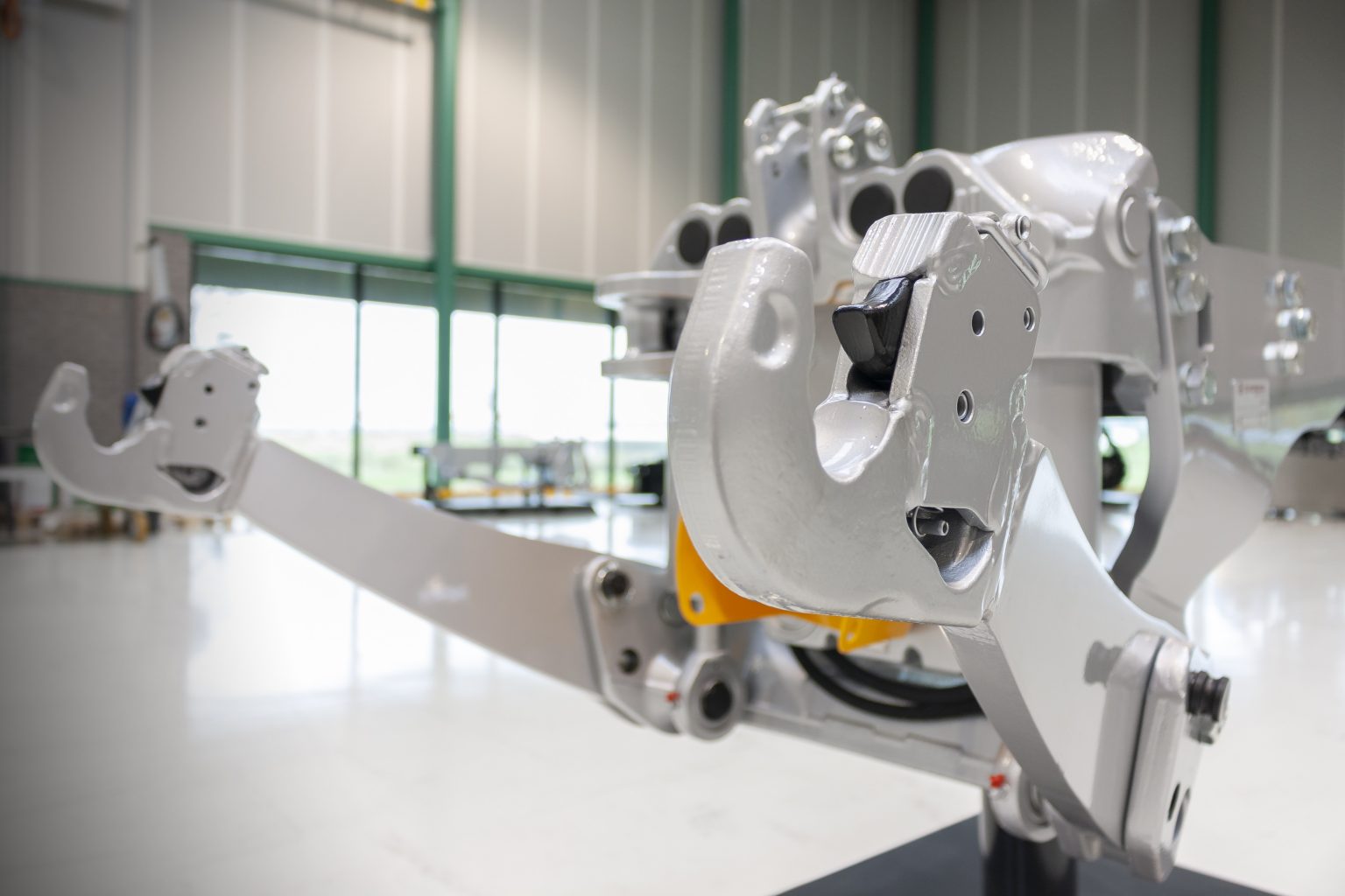 Why Zuidberg front linkages and PTOs are the best you can buy - Lynx ...