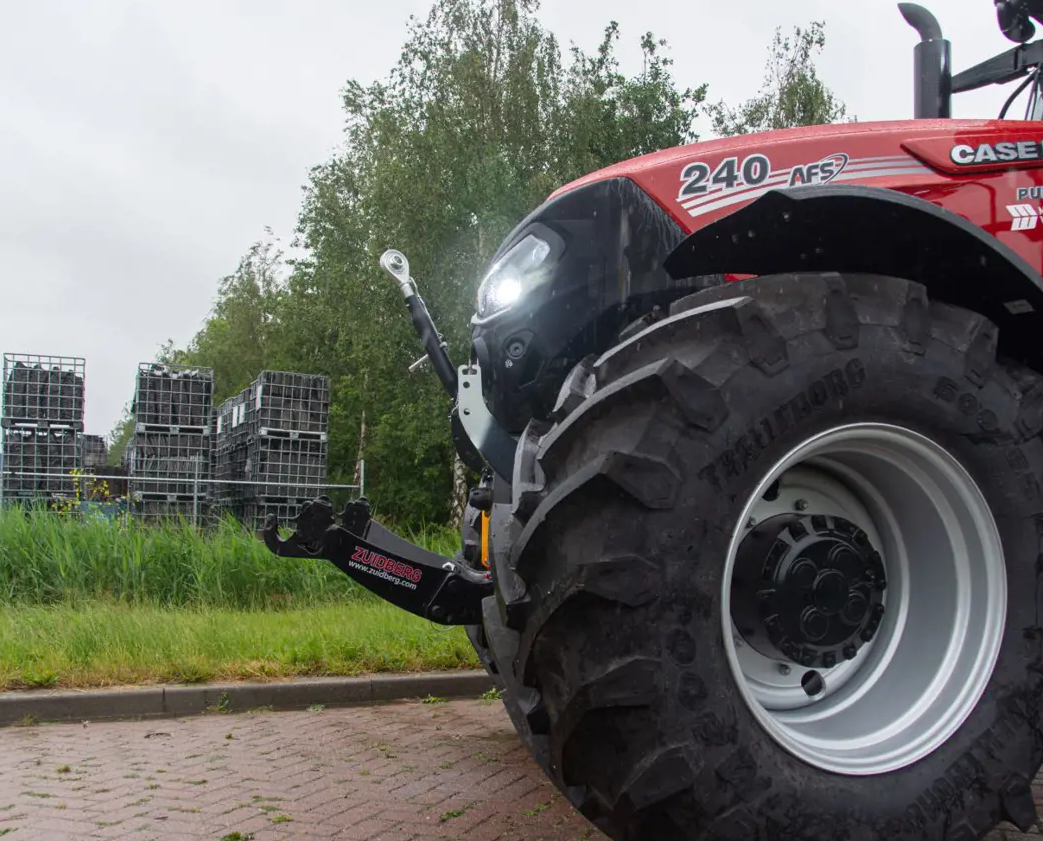 NEW AFTER-MARKET FRONT LINKAGE AND PTO FOR CASE PUMA MODELS - Lynx ...